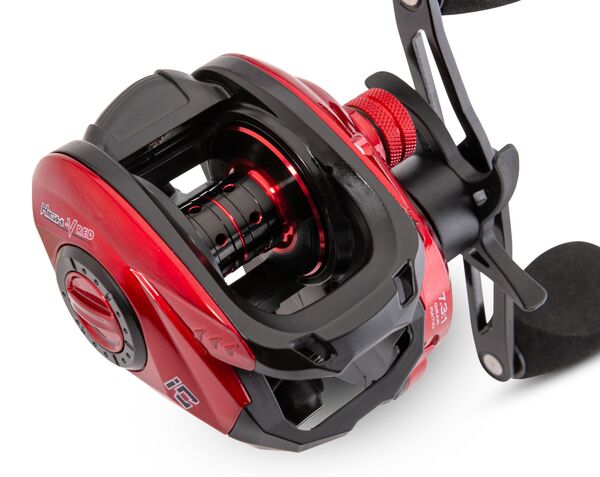 Iron Claw High-V Red Low Profile Cast Reel LH | Fischdeal